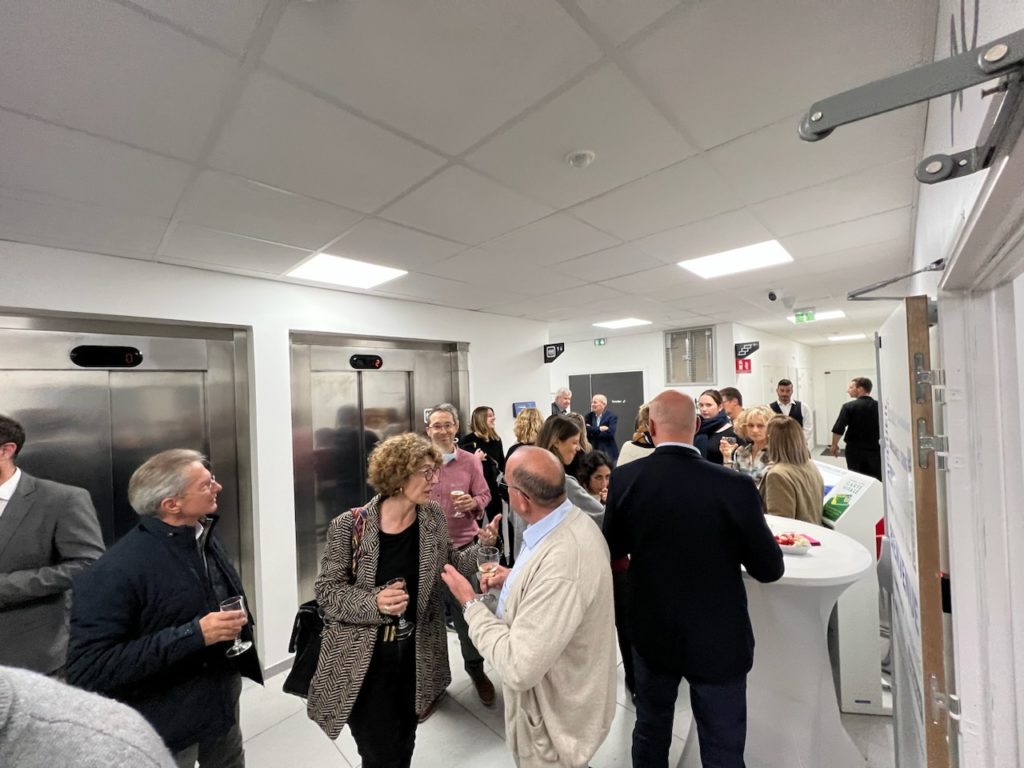 La Clinique des Yeux Bordeaux inaugure ses nouveaux locaux - Clinique ...